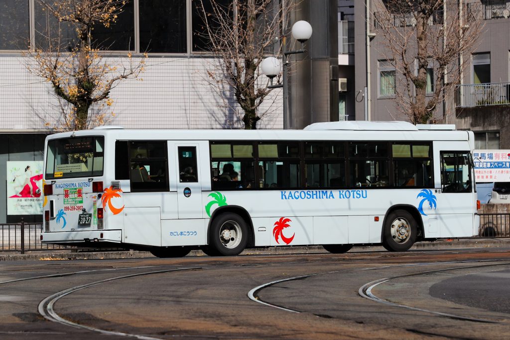 [鹿児島交通]西工96MCノンステ(KC-MP747K/M･元阪急) | こくでん資料庫